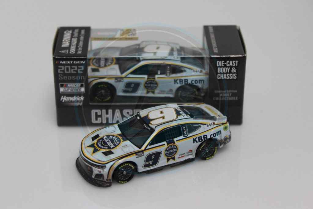 Chase Elliott 2022 Kelley Blue Book Bristol Dirt Raced Version 1:64 ...