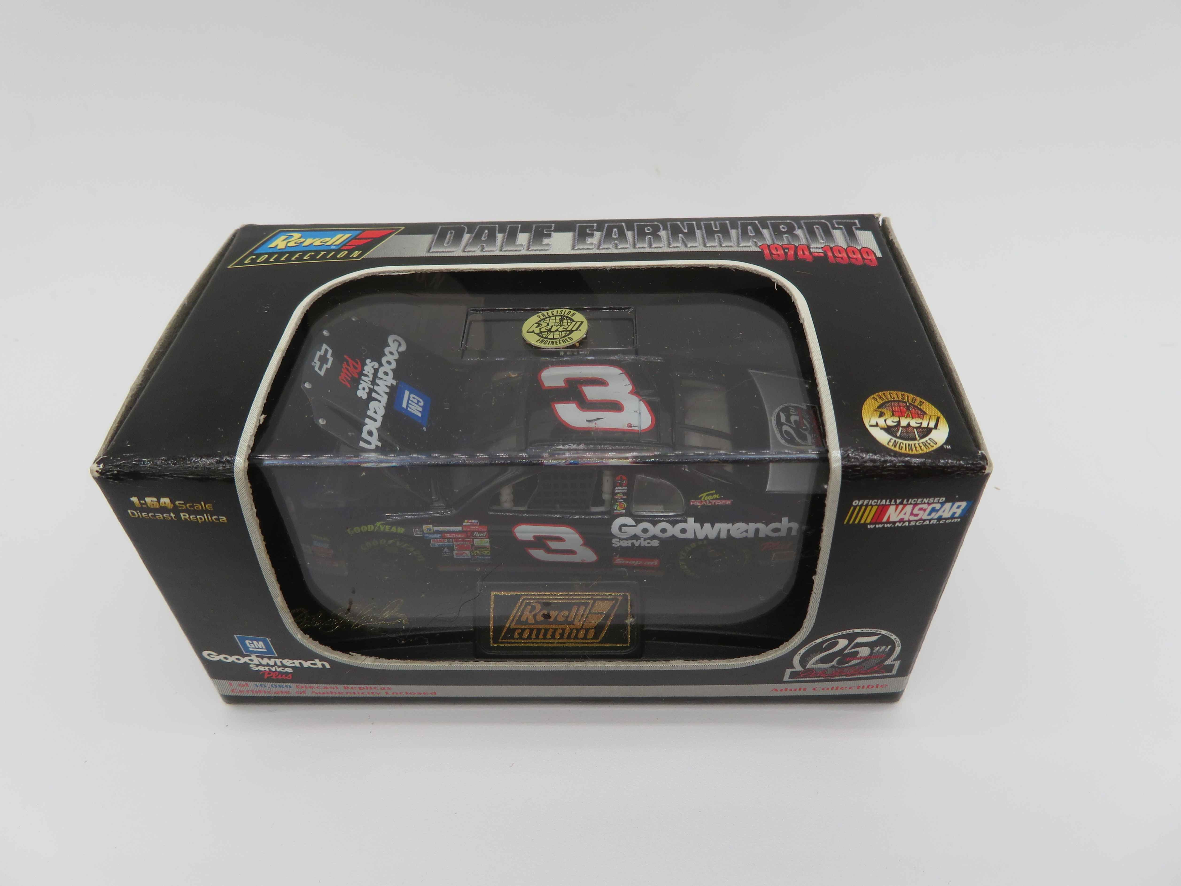 Dale Earnhardt Sr 1999 GM Goodwrench Service Plus 1:64 Revell ...